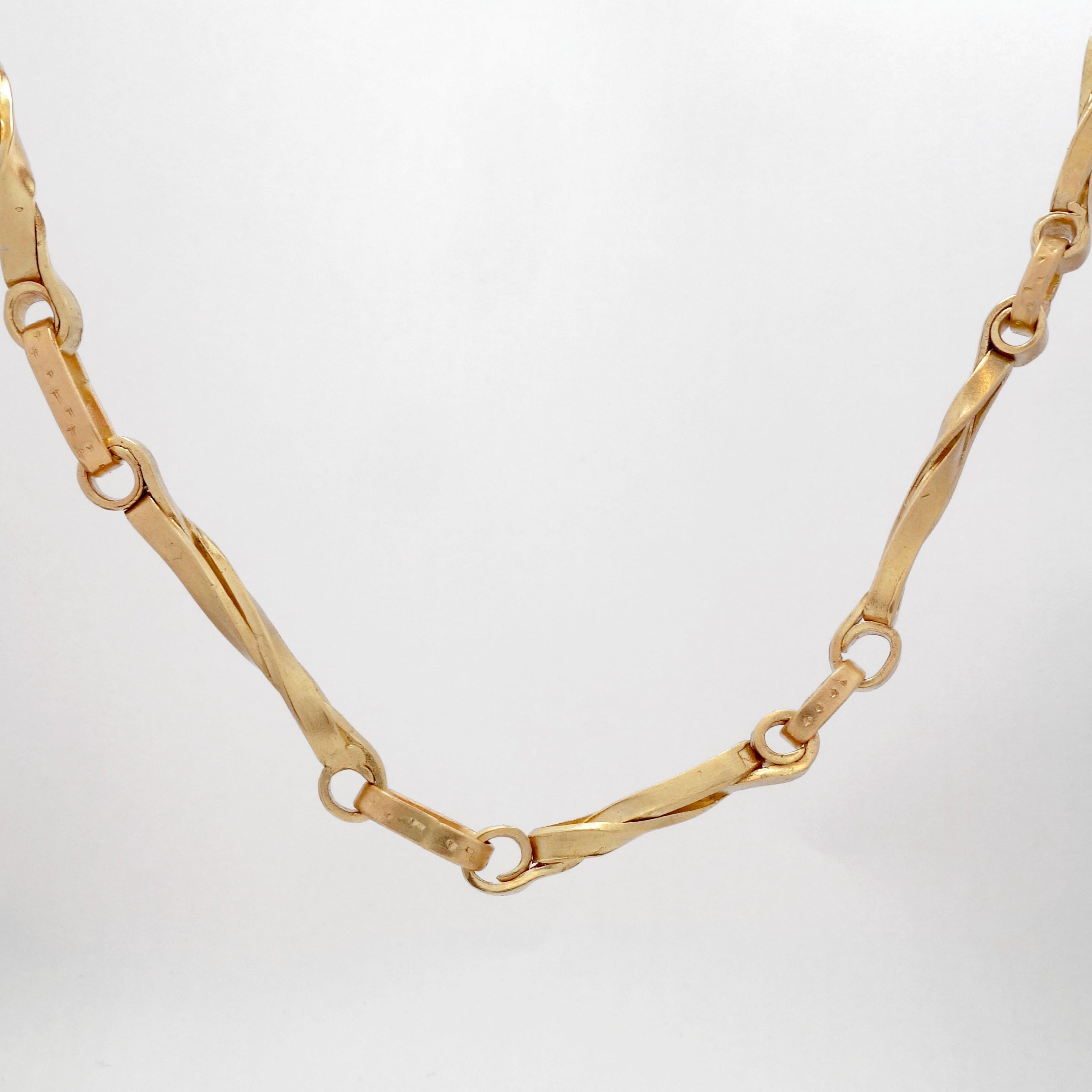 Fraser Hamilton | Gold Handmade Knot Chain – Fraser Hamilton Jewellery